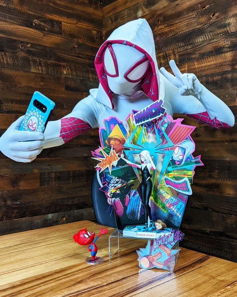 Ghost Spider Costume Ideas w/ Spider-Gwen Cosplay Examples