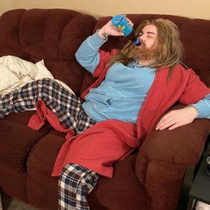 Fat Thor Costume Ideas | DIY Cosplay w/ Robe & Sweater