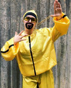 Ali G Costume Ideas: DIY Cosplay w/ Jumpsuit & Gold Chain