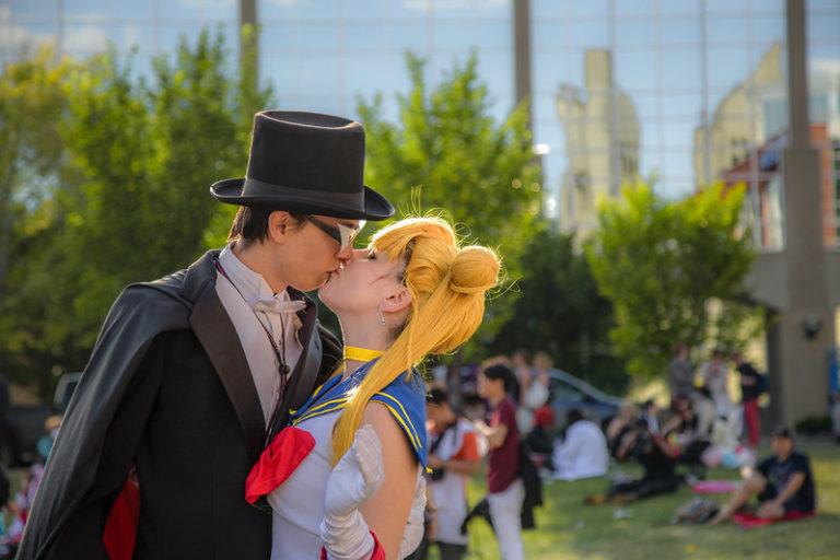 26 Swoon-worthy Anime Cosplay Ideas for Couples [2023] | Comics & Cosplay